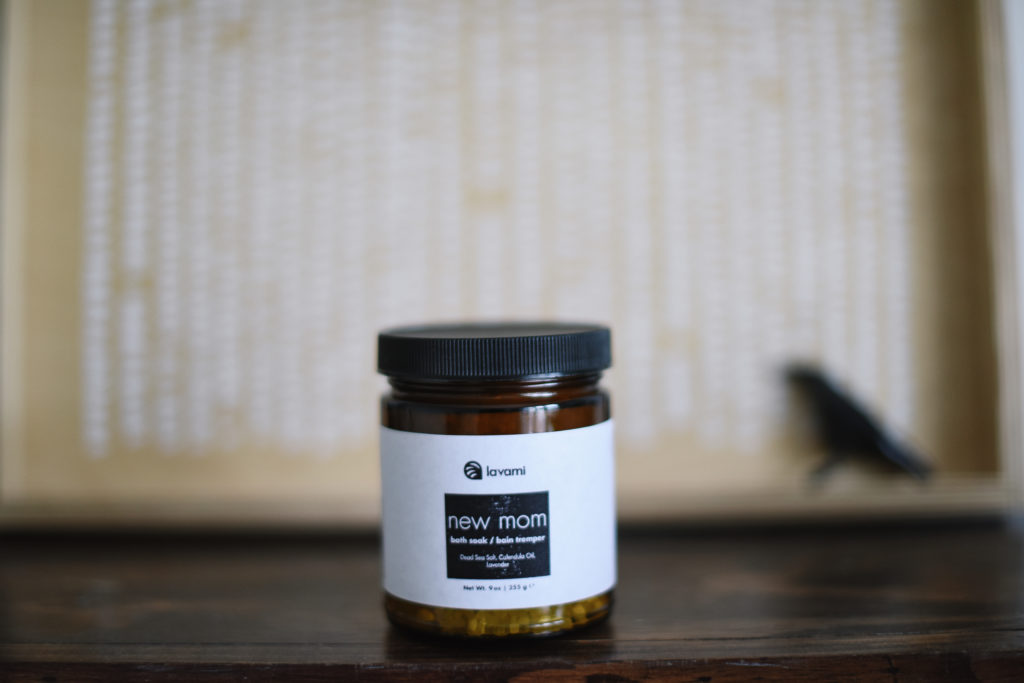 The Expectant Momma Bundle: Includes Soon-To-Be Momma Kit & New Momma ...